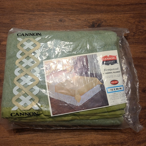 Vintage | Bedding | Vintage Cannon Hempstead Green Thermal Twin Blanket ...